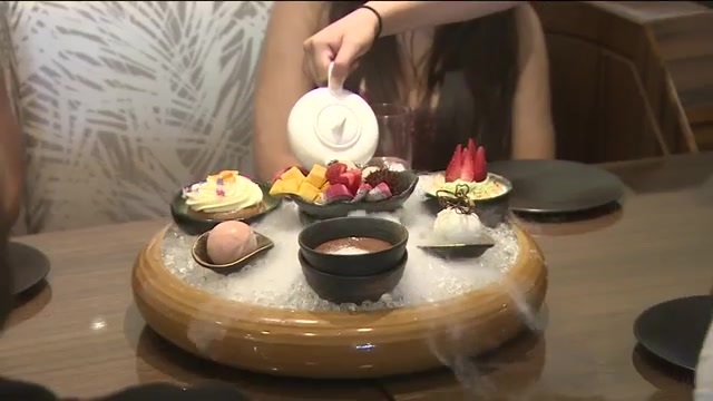 Taste the Eastern Hemisphere in the 305 at Novikov – WSVN 7News | Miami ...