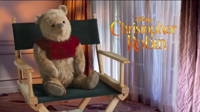 Review: ‘Christopher Robin’ a return to Hundred Acre Wood - WSVN 7News ...