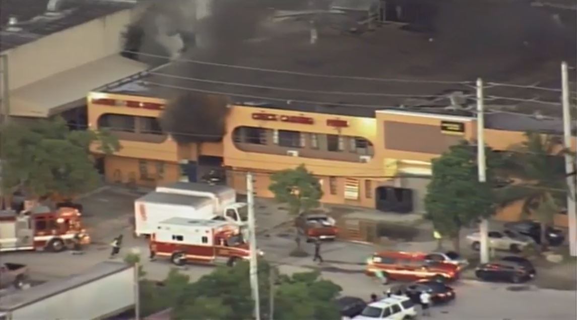 Police investigate laundry business fire in Hialeah - WSVN 7News ...
