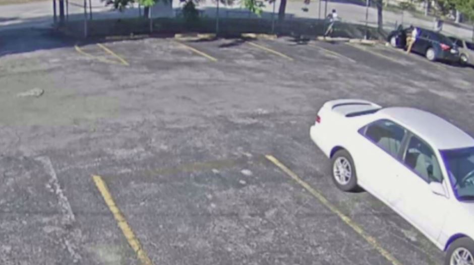 Elementary school teacher carjacked at NW Miami-Dade school parking lot ...