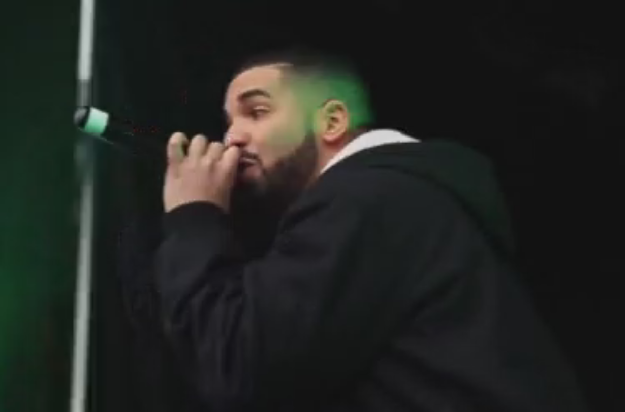 Drake Was A Star Among A Listers At ‘homecoming Concert Wsvn 7news