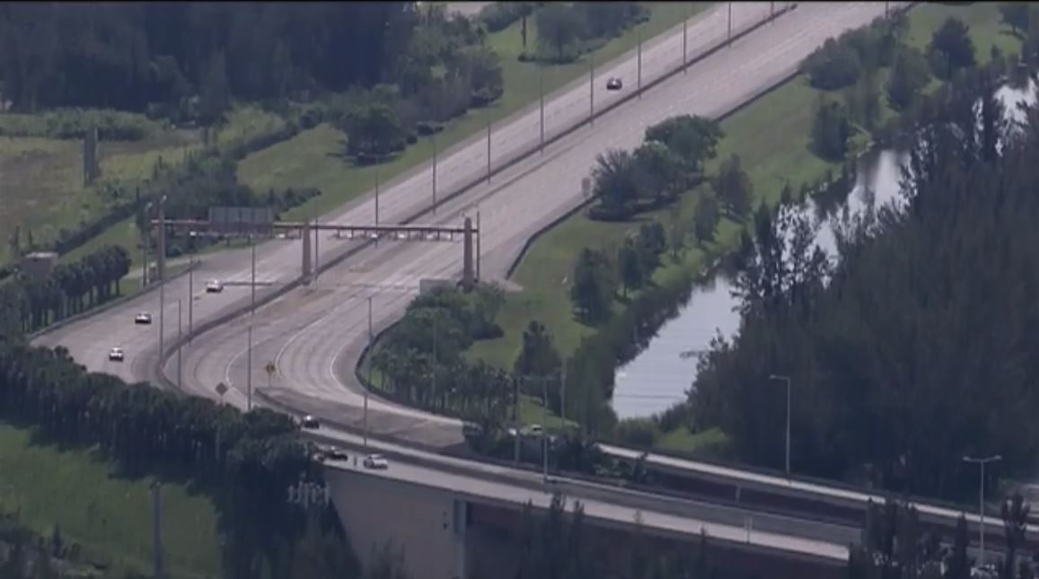 Miami-Dade officials approve Dolphin Expressway extension in 9-4 vote ...