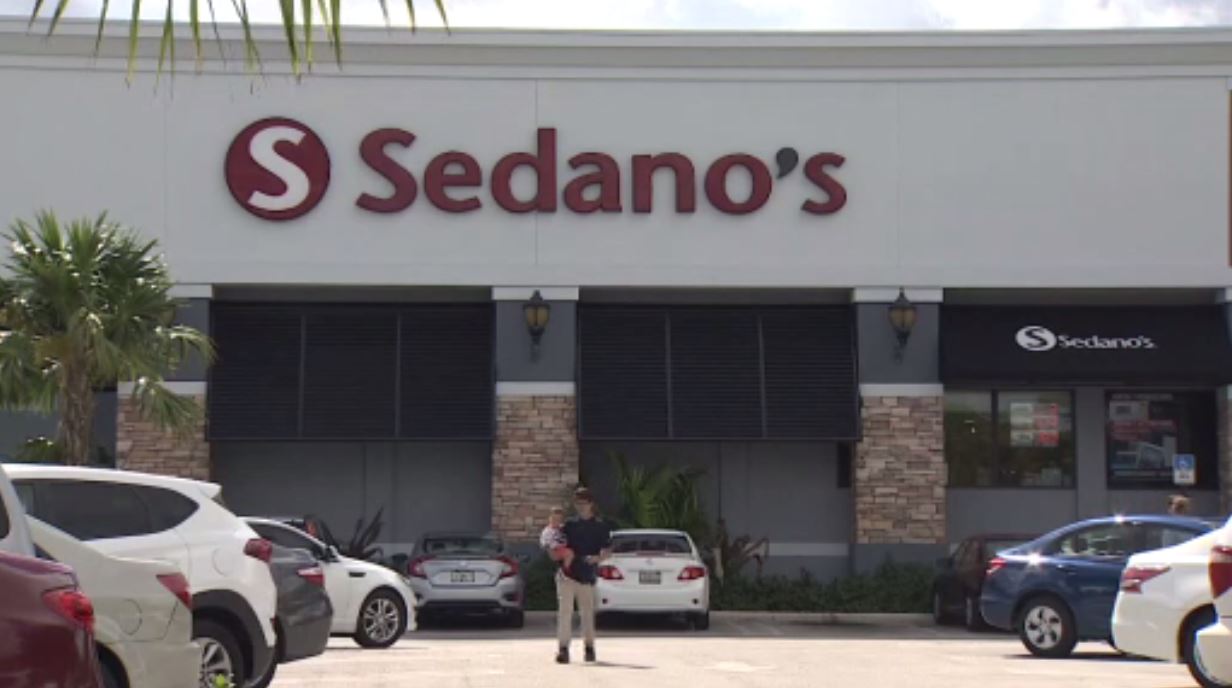 Sedano’s offers jobs to Versailles, La Carreta workers after dining ...
