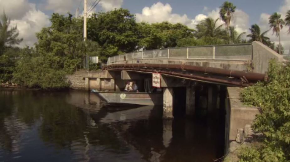 City officials tend to Dania Beach bridge - WSVN 7News | Miami News ...