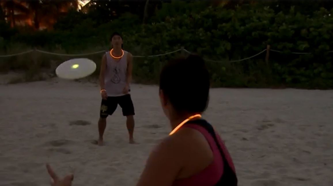 Get your glow on with disco frisbee on Miami Beach - WSVN 7News | Miami ...