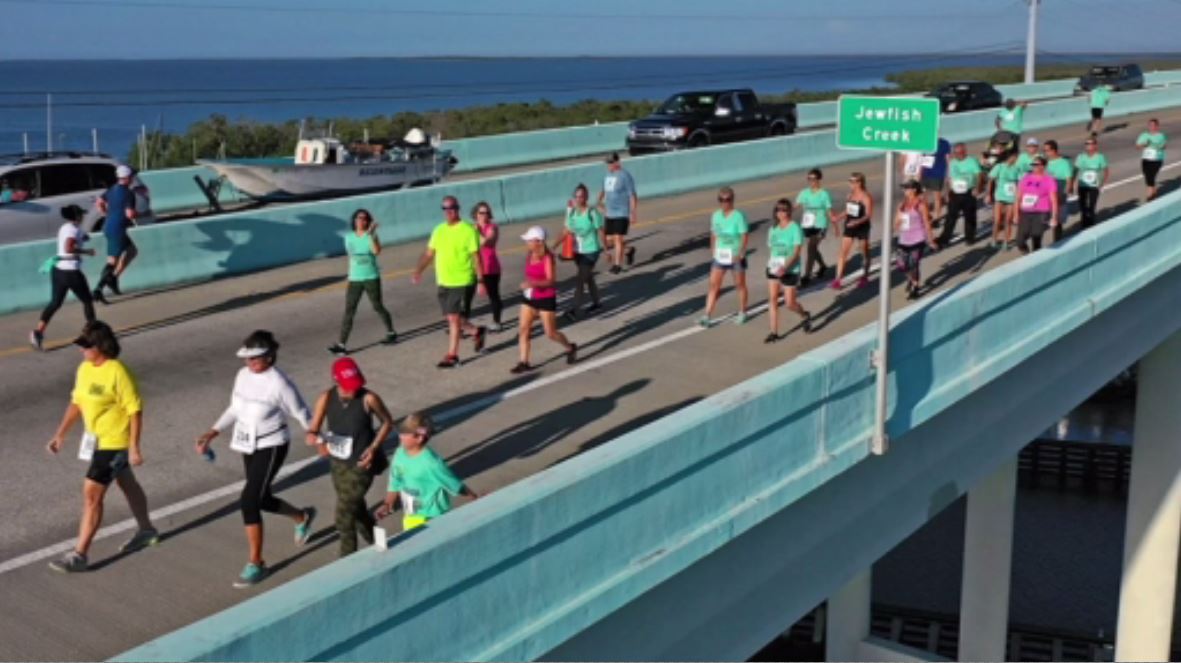 Hundreds race in 9th Key Largo Bridge Run - WSVN 7News | Miami News ...