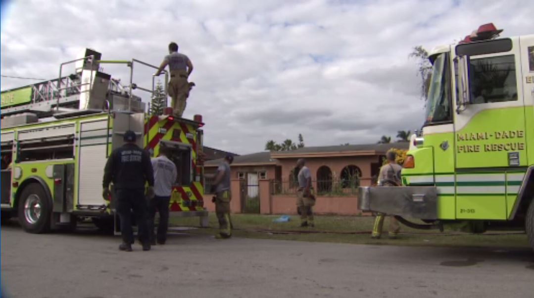 Fire sparks at Florida City home; no injuries - WSVN 7News | Miami News ...