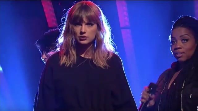 Meow and ME! Taylor Swift debuts cat No. 3 after song reveal - WSVN ...