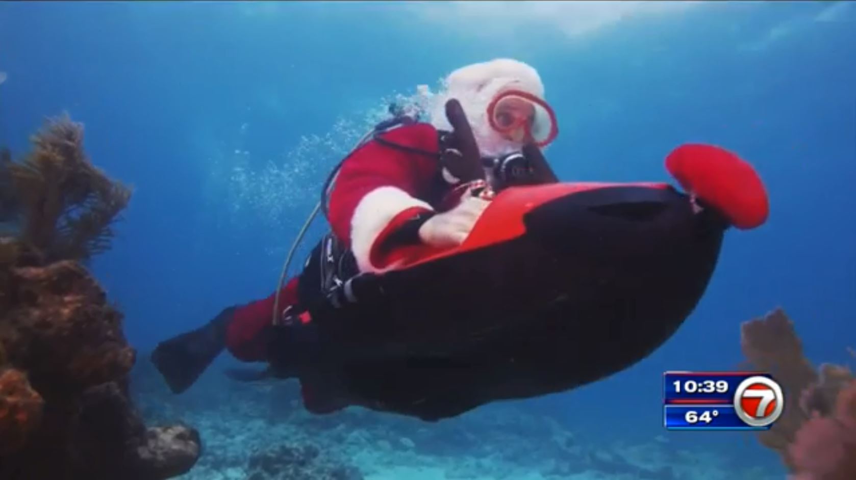 Santa scuba dives off coast of the Florida Keys - WSVN 7News | Miami ...