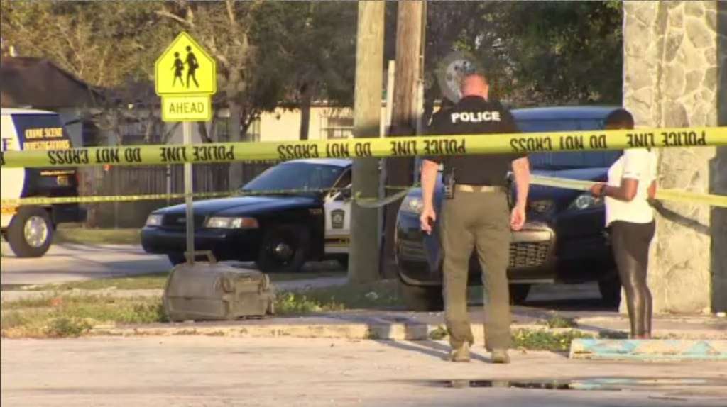 Man Airlifted After Shooting In Miami Gardens Wsvn 7news Miami News