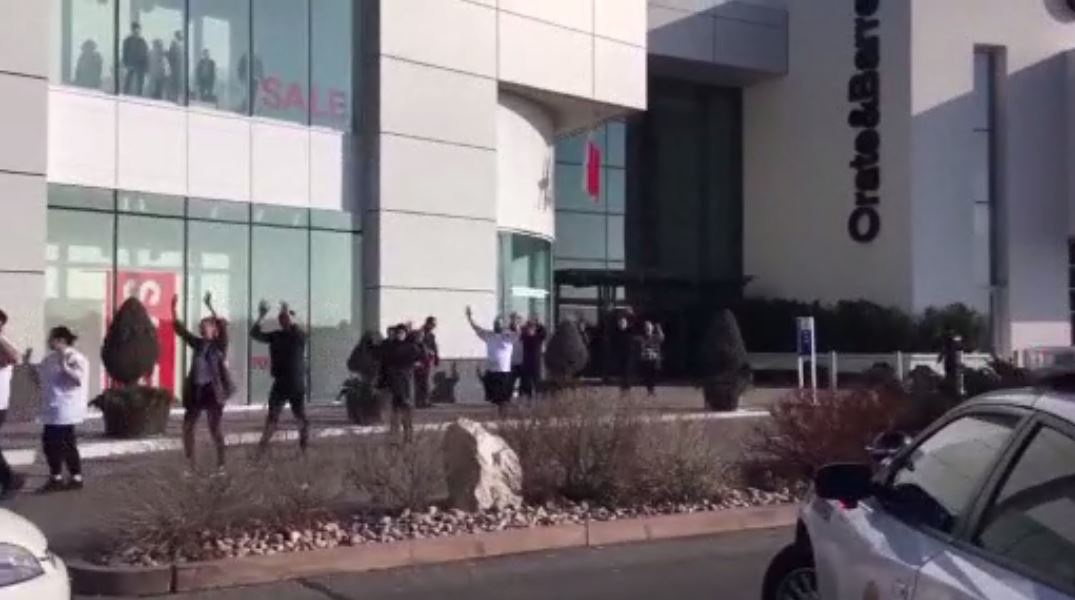 2 shot outside mall in Salt Lake City suburb - WSVN 7News | Miami News ...