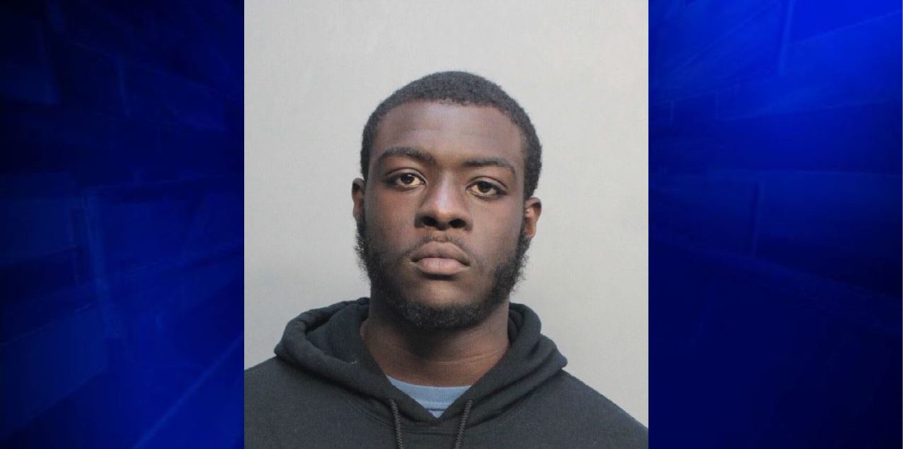 Student arrested after exposing himself to teacher helping him fill out ...