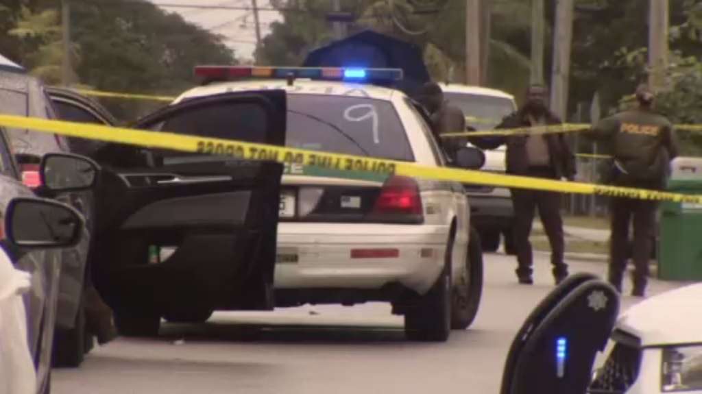 Police Man Fatally Shot Girlfriend Self In Nw Miami Dade Wsvn 7news