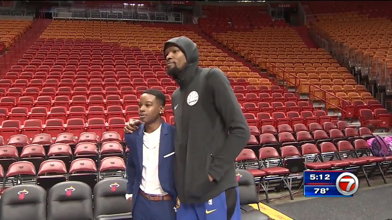 Golden State Warriors host Parkland students before game versus Heat ...