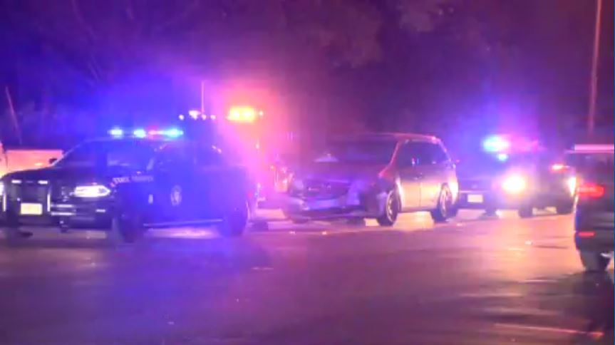 Police set up perimeter in SW Miami-Dade following crash, bailout ...