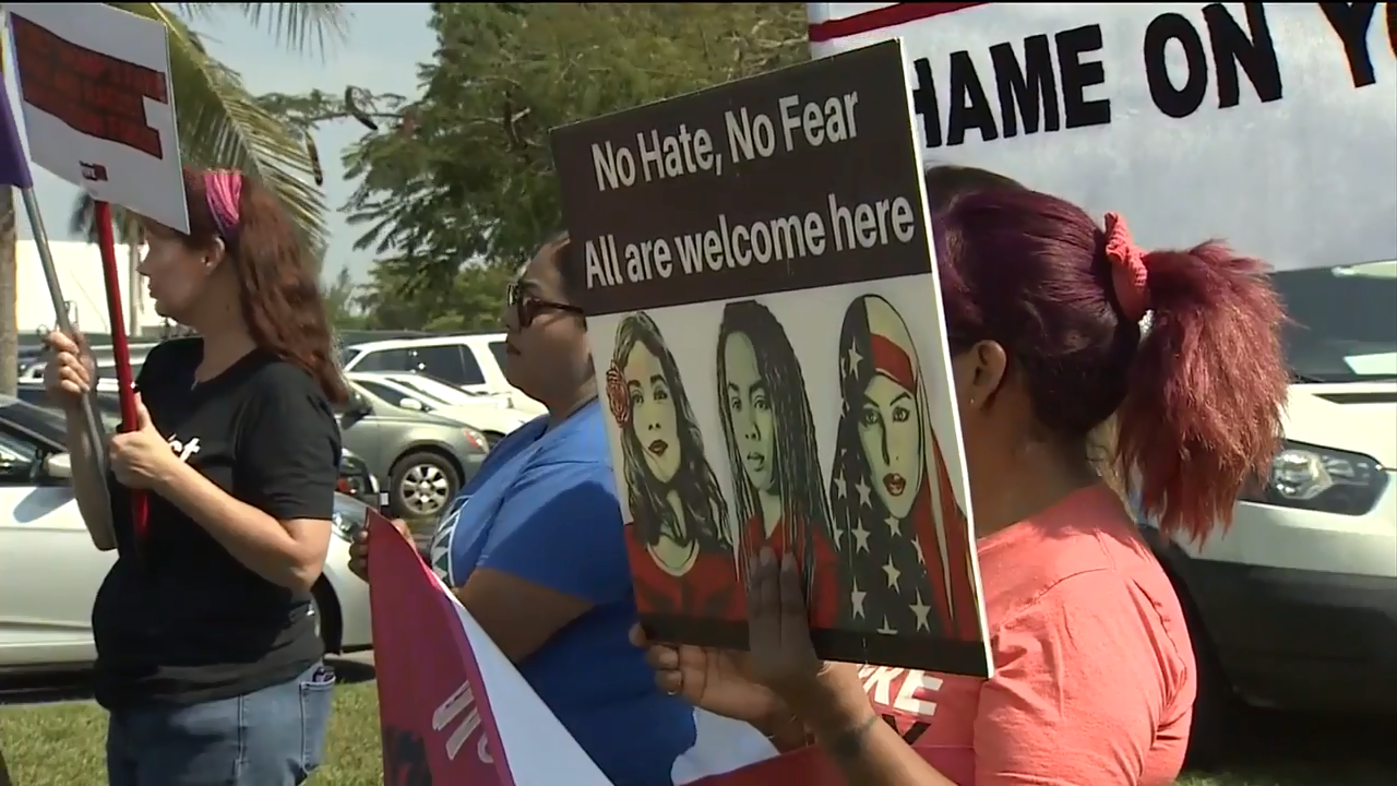 Protesters rally outside Homestead juvenile center - WSVN 7News | Miami ...