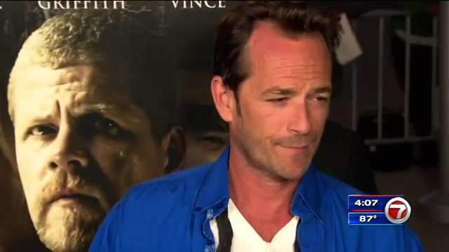 Luke Perry, heartthrob on ‘90210,’ dies at 52 after stroke - WSVN 7News ...
