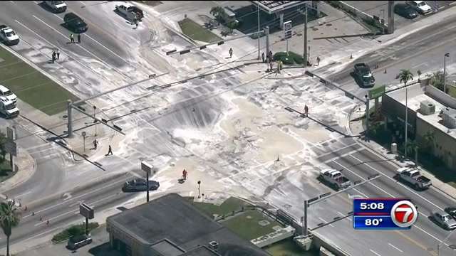 Roads closed after contractor strikes water main in Hialeah - WSVN ...