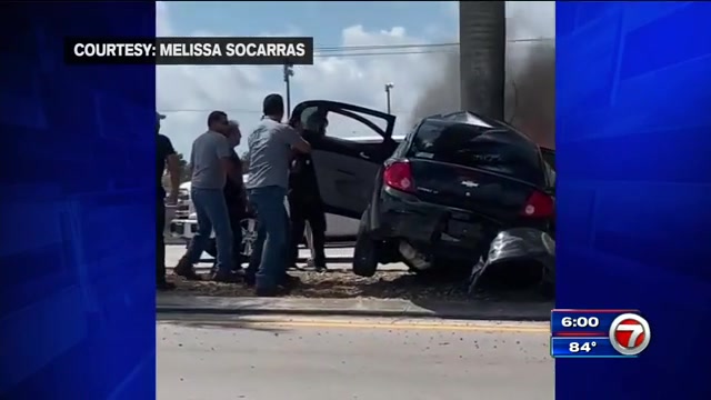 Man Airlifted After Car Goes Up In Flames In Sw Miami Dade Wsvn 7news