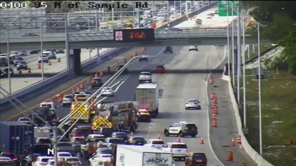 Multi-vehicle crash shuts down 5 northbound I-95 lanes after Sample ...