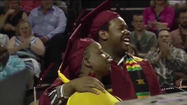 Mother receives special surprise after skipping own graduation to see ...