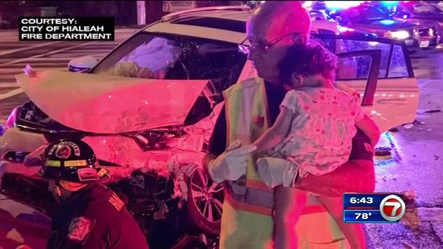 Hialeah firefighter comforts toddler after mom injured in crash - WSVN ...