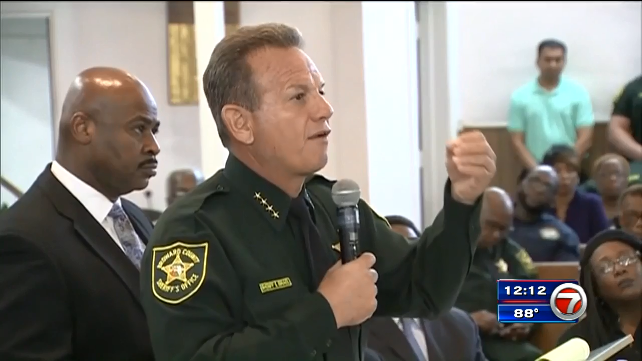 Sheriff suspended after Parkland shooting fights for his job - WSVN ...