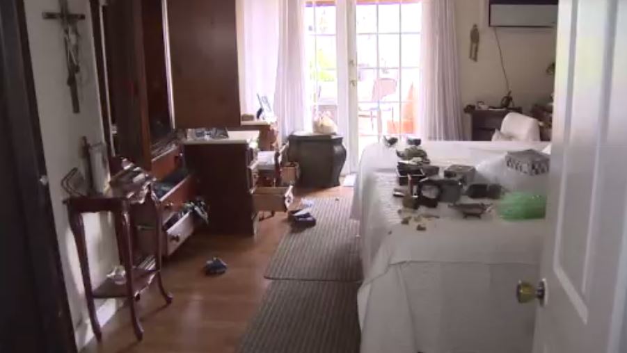 Burglars ransack SW Miami-Dade home tented for termites - WSVN 7News ...