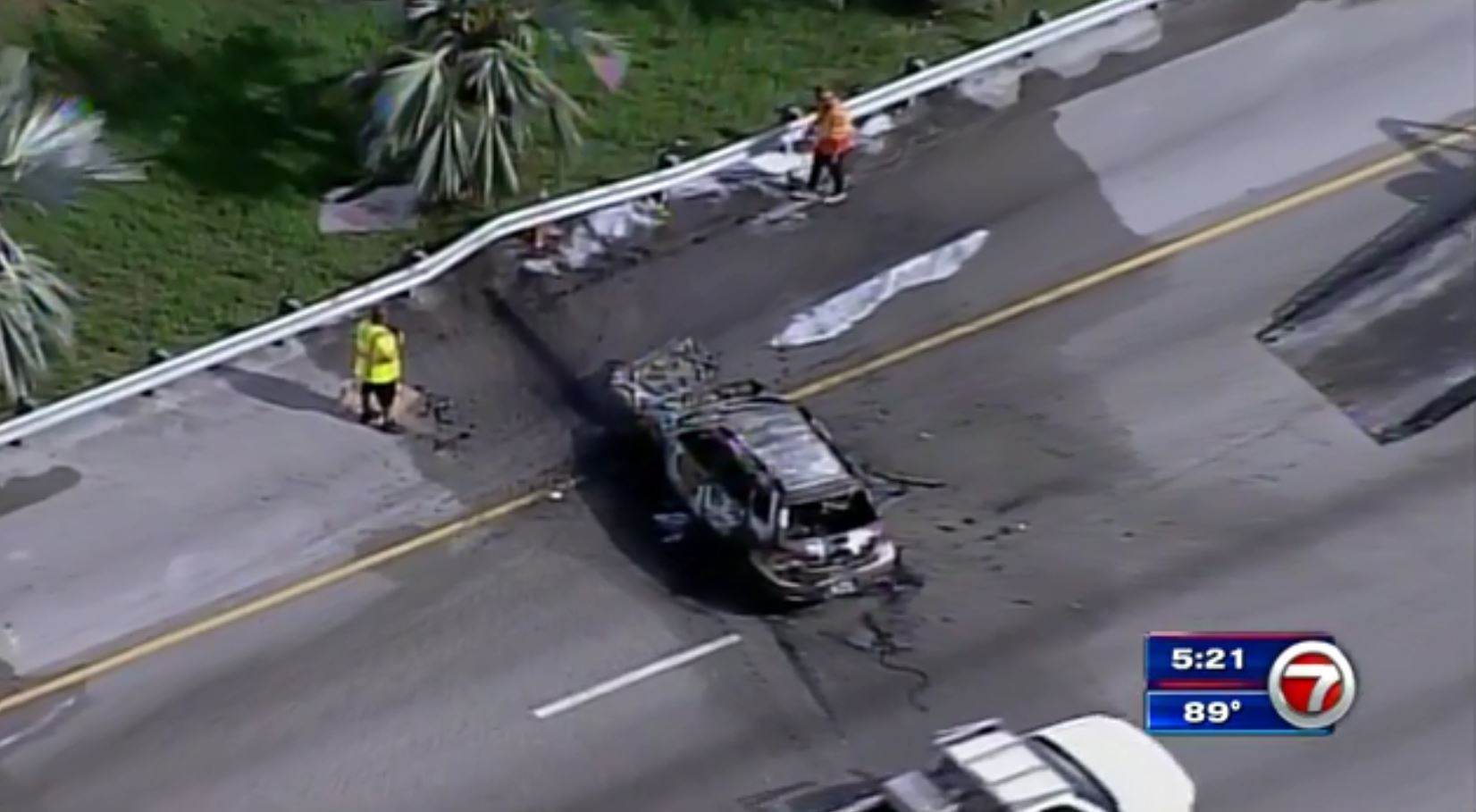 Southbound Traffic Delayed On Sr 874 After Vehicle Catches Fire In