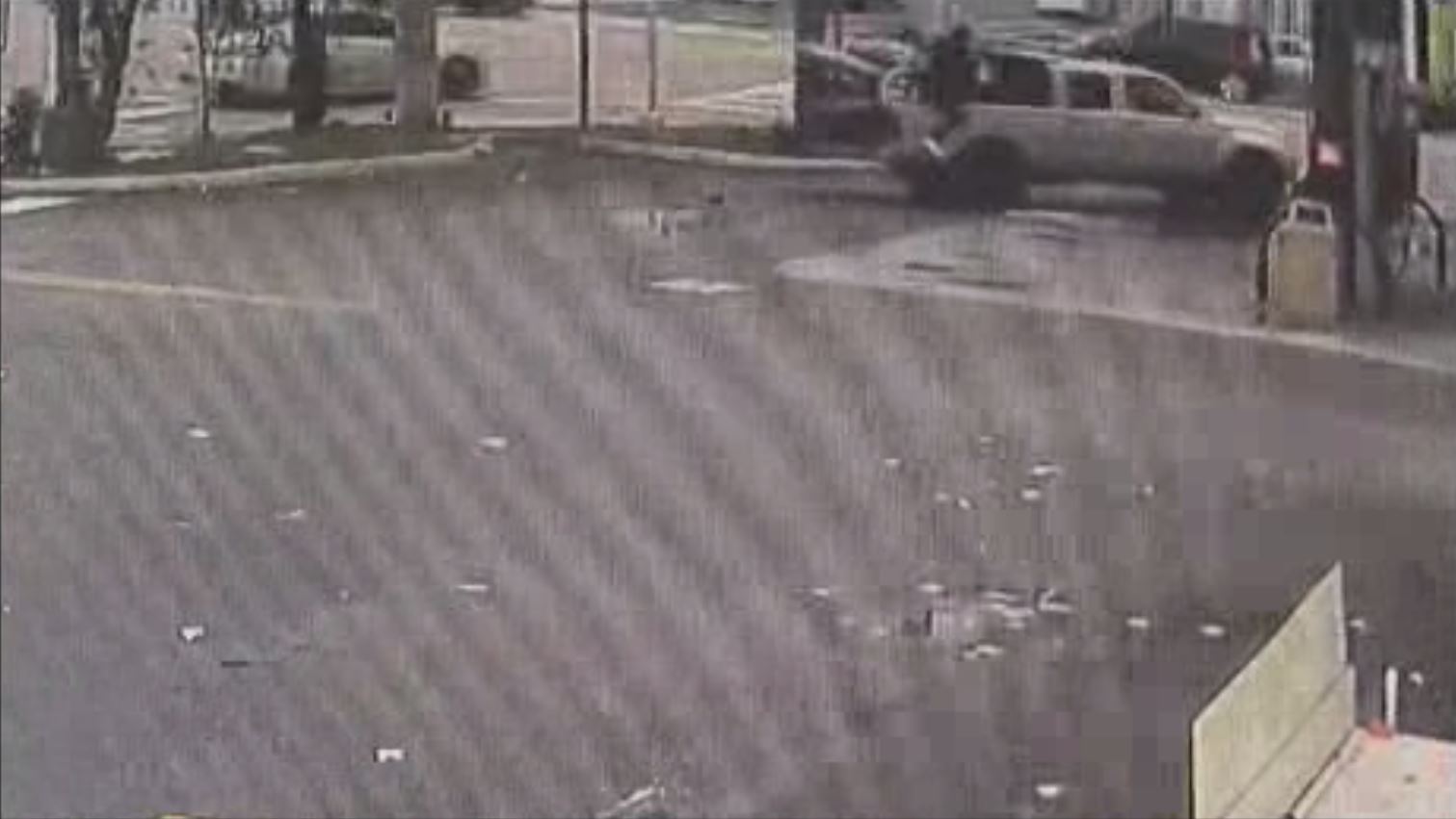 Video catches carjacking victim springing into action at Miami gas ...