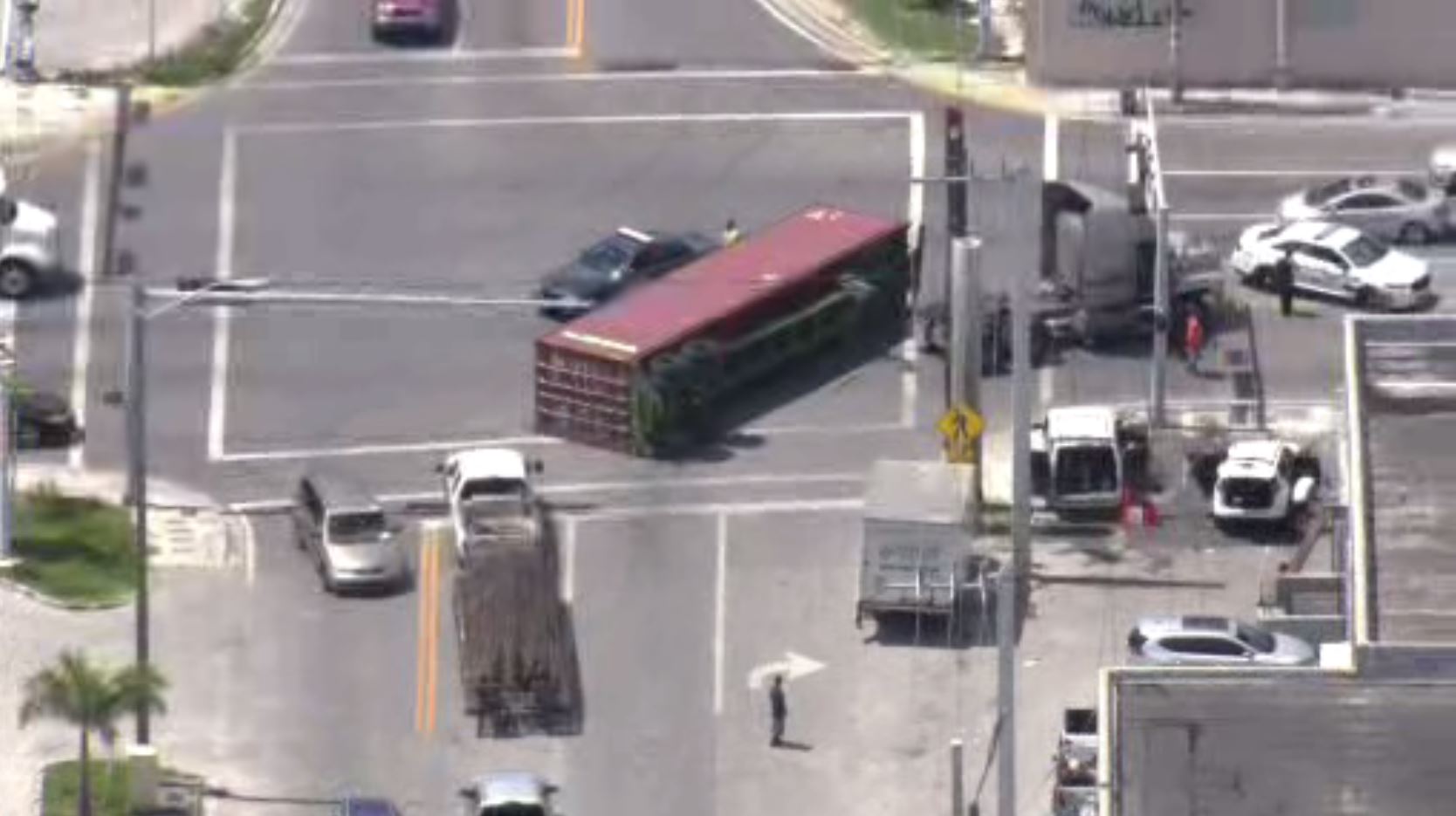 Overturned tractor trailer temporarily stalls traffic in Hialeah - WSVN ...