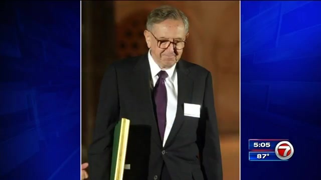 Famed architect César Pelli, designer of Arsht Center, dies at 92 ...