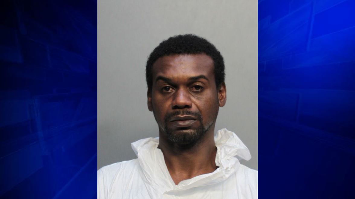 Baby not expected to survive after pregnant woman stabbed by man in ...