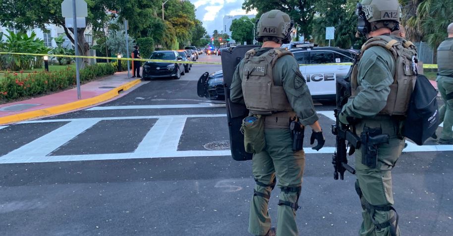 Subject in custody after SWAT responds to shots fired in Miami Beach ...