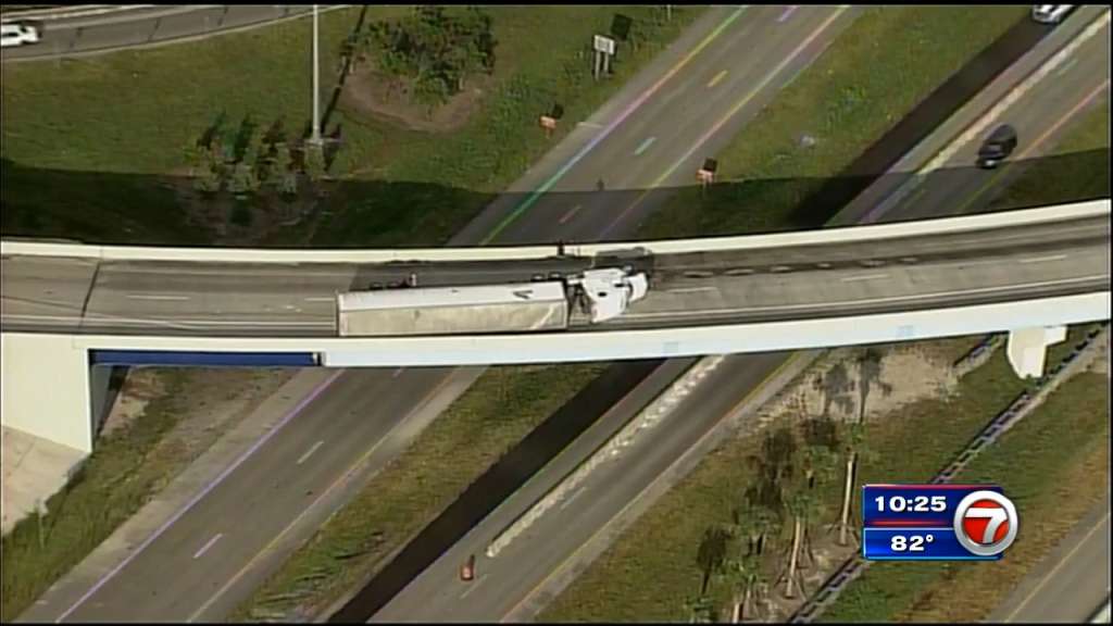 Crews working to clear overturned tractor trailer along I-75 in West Broward – WSVN 7News ...