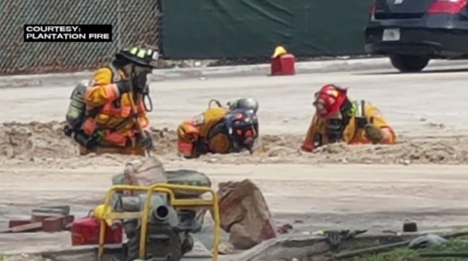 Crews cap gas leak in Plantation - WSVN 7News | Miami News, Weather ...