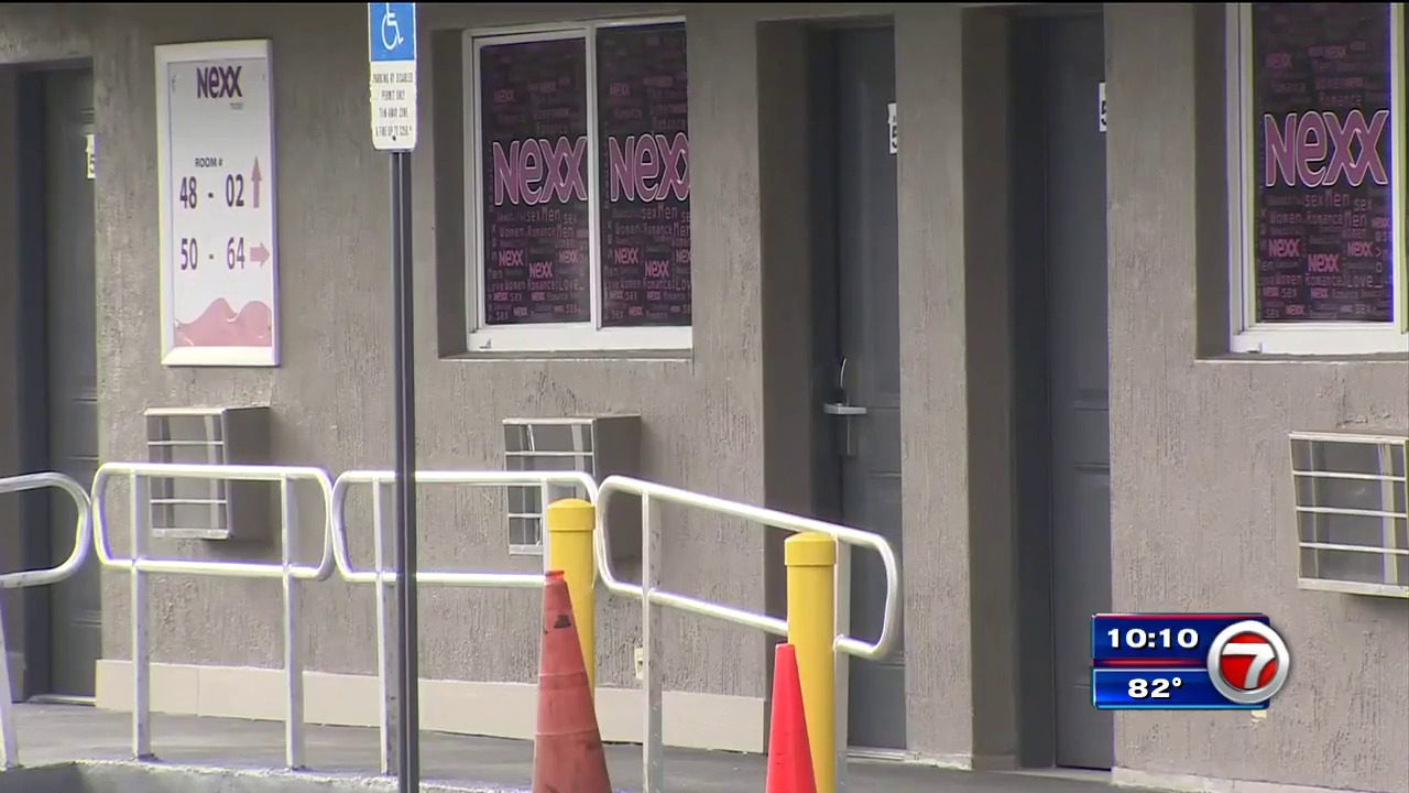 Miami-Dade corrections officer charged with rape of client - WSVN 7News ...