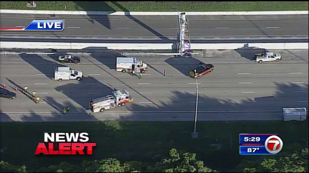 Man Airlifted Following Crash Along Southbound I 75 Lanes In Weston