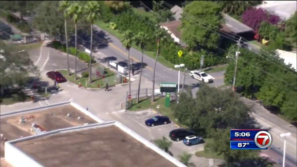Lockdown lifted for 2 Fort Lauderdale schools after police investigate ...