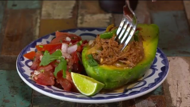 Caja Caliente brings Cuban-Mexican fusion to Coral Gables - WSVN 7News ...
