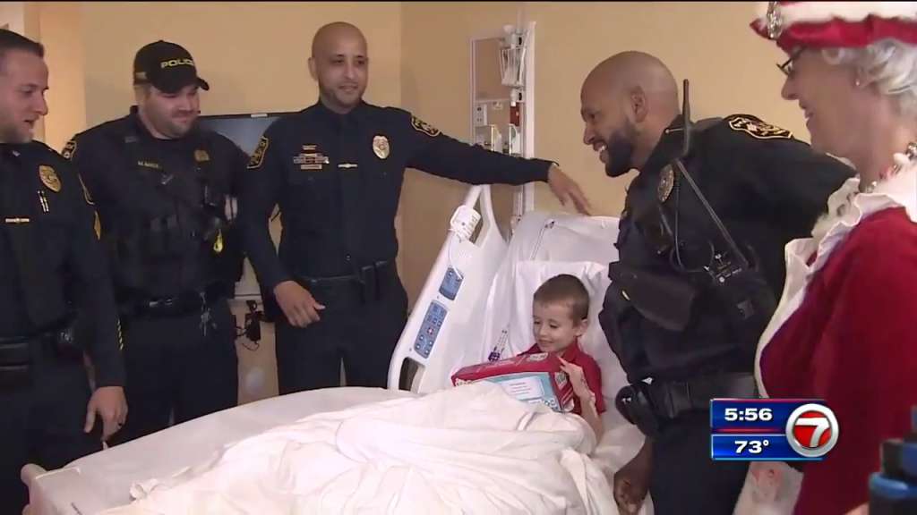 Miramar Police Department brings holiday cheer to children’s hospital ...
