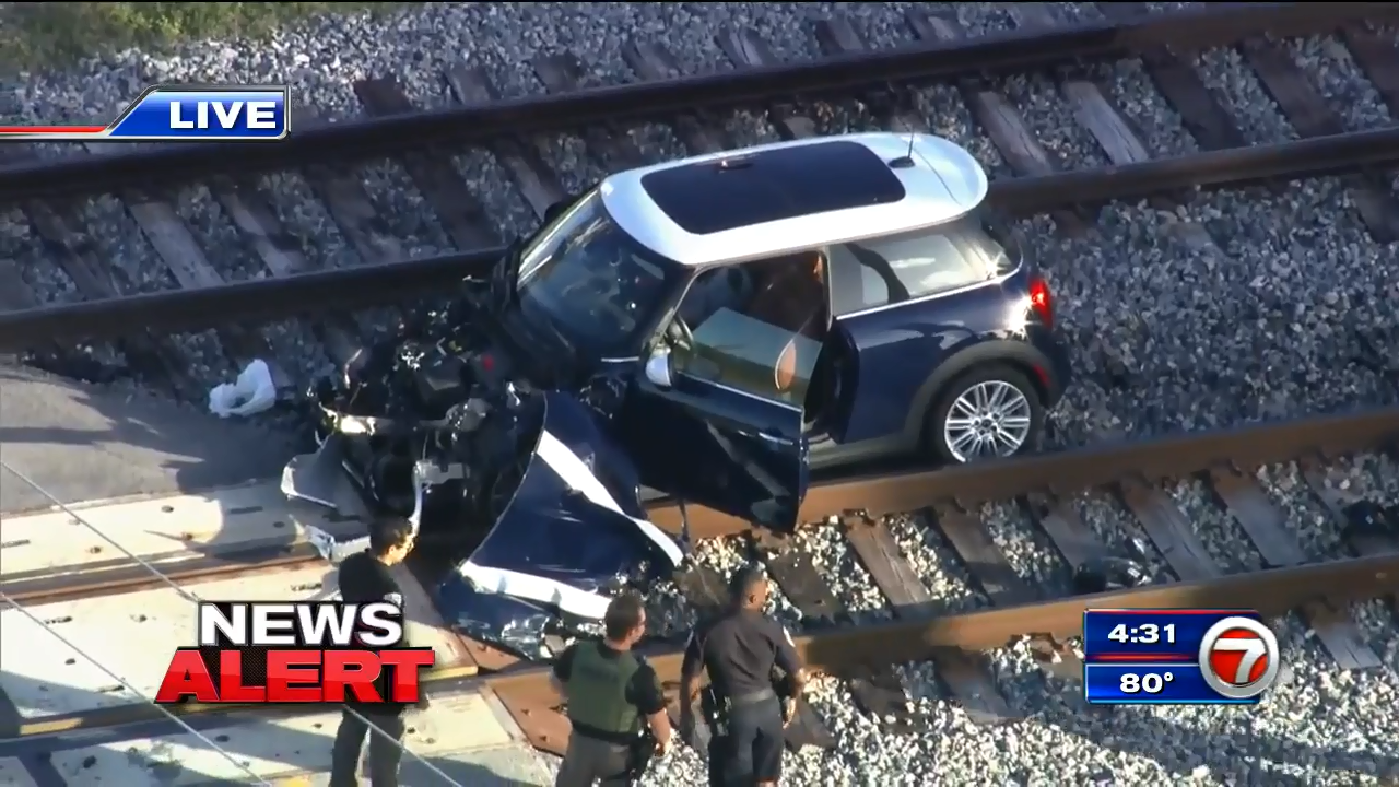 Brightline train strikes Mini Cooper in North Miami Beach; no injuries ...
