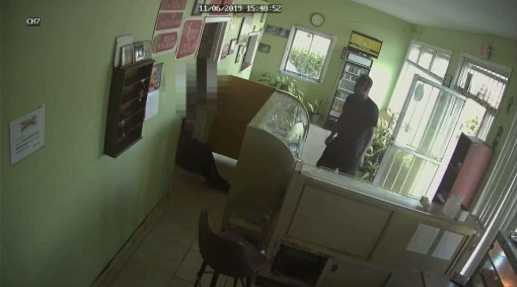Police search for subject who tried to rob Northeast Miami-Dade bakery ...