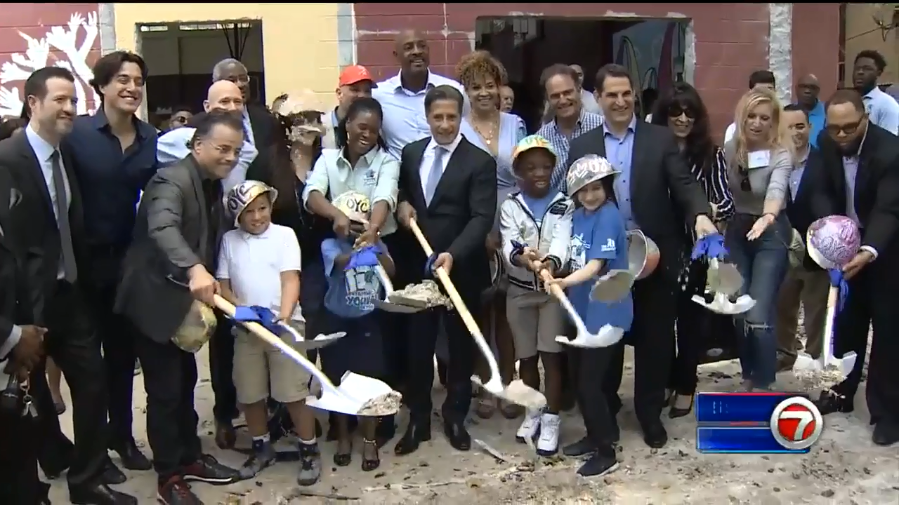 Miami Heat legend Alonzo Mourning helps break ground on new Overtown ...