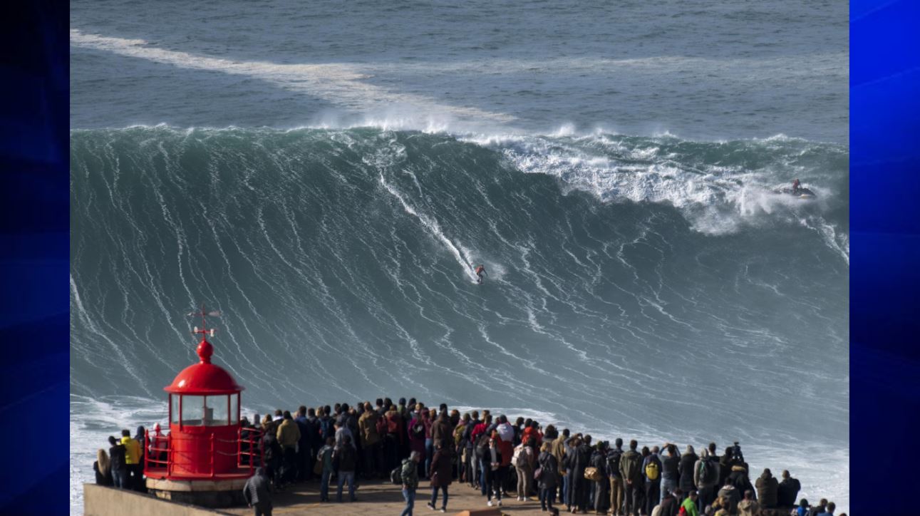 Big wave surfer Alex Botelho ‘stable’ after suffering sickening wipeout ...