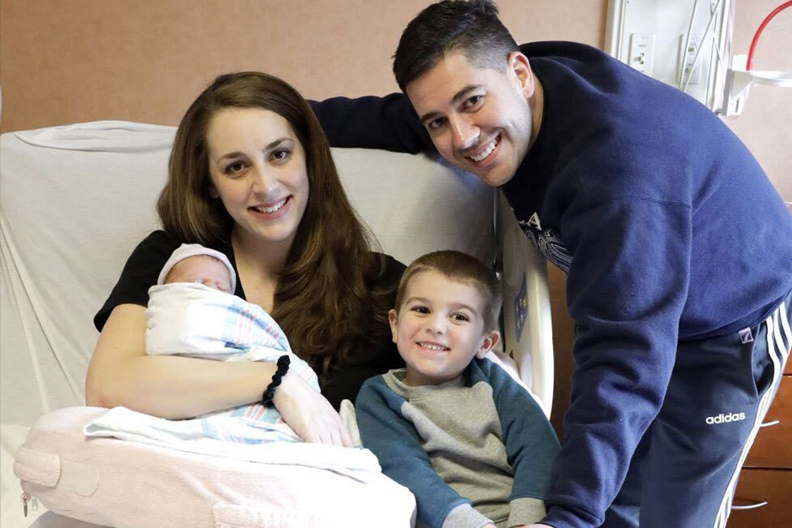 Couple beats astronomical odds with second baby born on Leap Day - WSVN ...