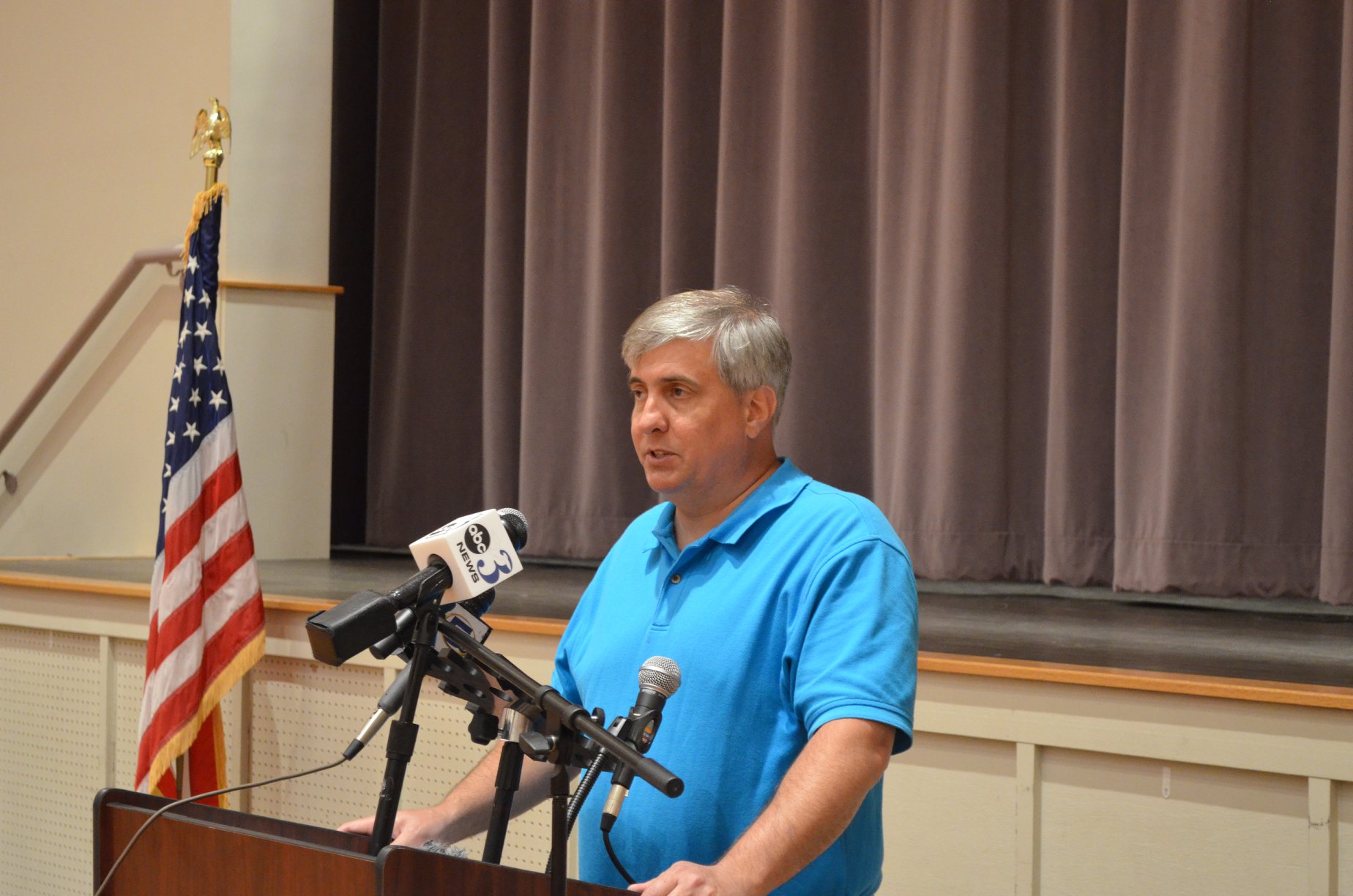 Florida mayor donates salary to pay residents’ utility bills during ...