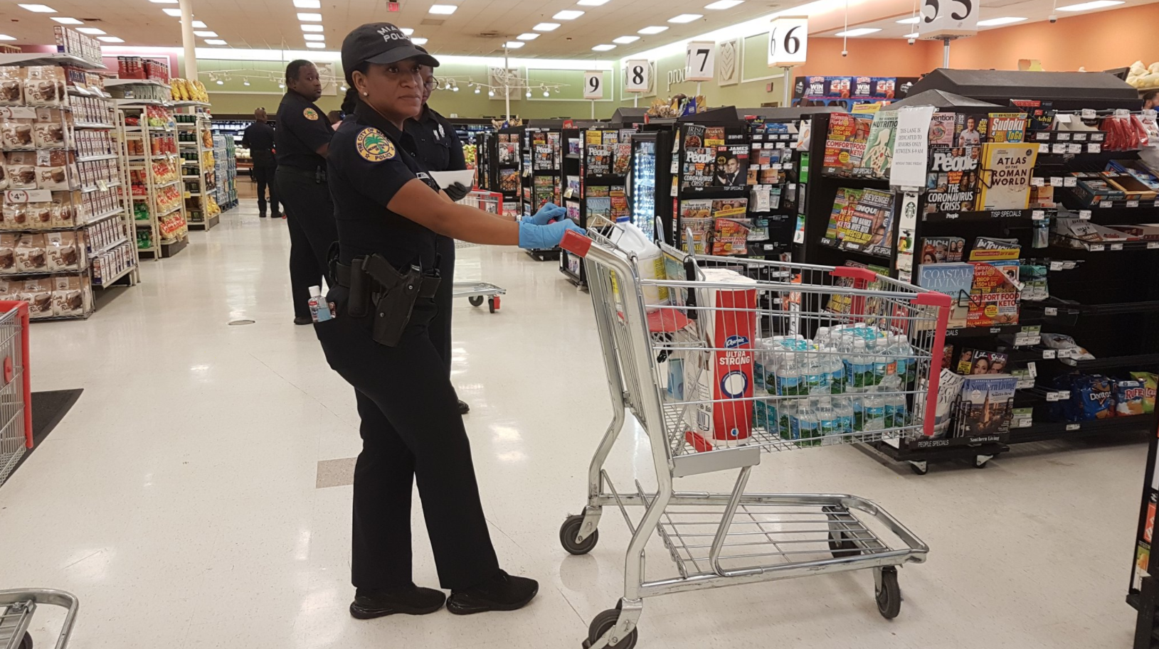 Miami police officers go grocery shopping for elderly residents - WSVN ...