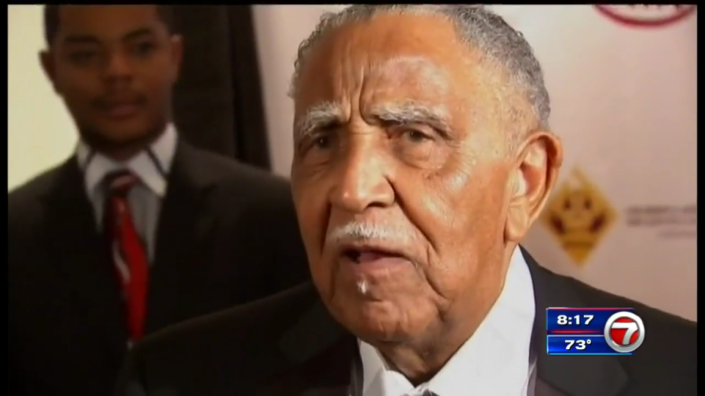 Joseph Lowery, civil rights leader, dies at 98 – WSVN 7News | Miami ...