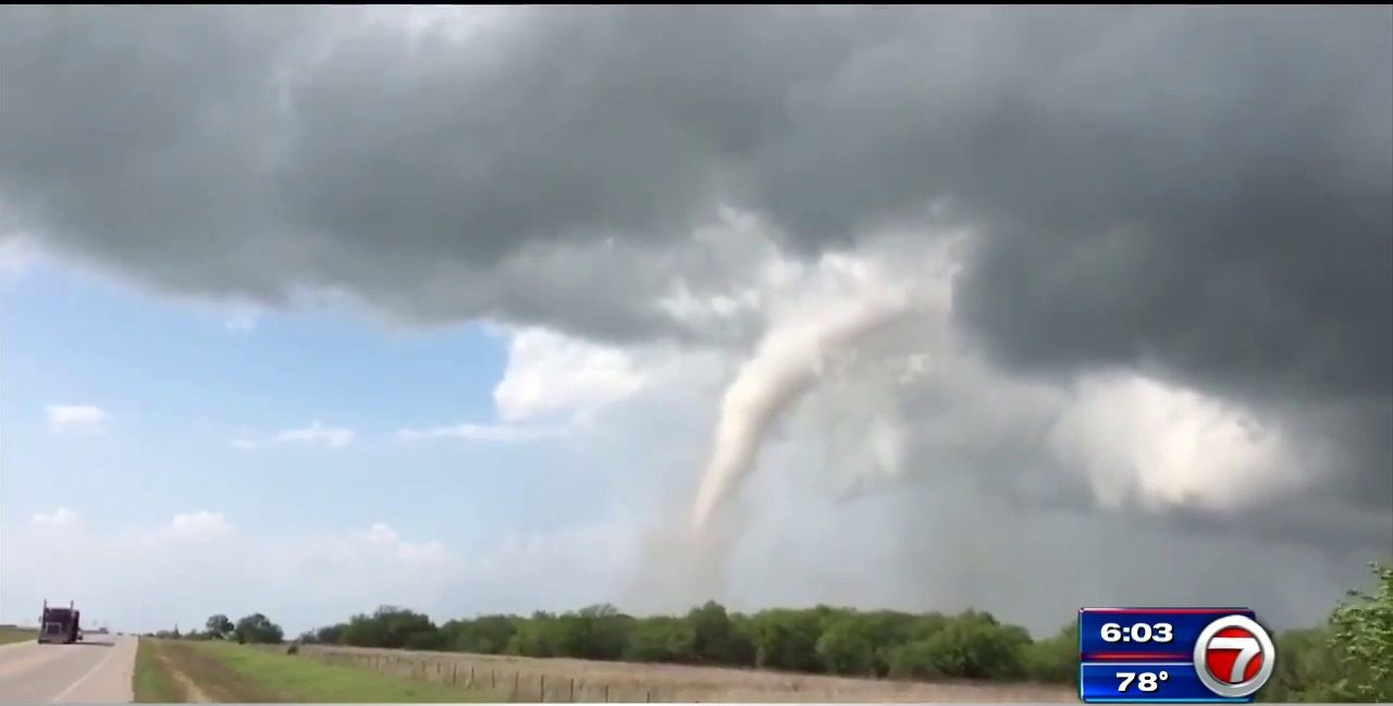 At least 7 dead as storms hit Oklahoma, Texas and Louisiana - WSVN ...